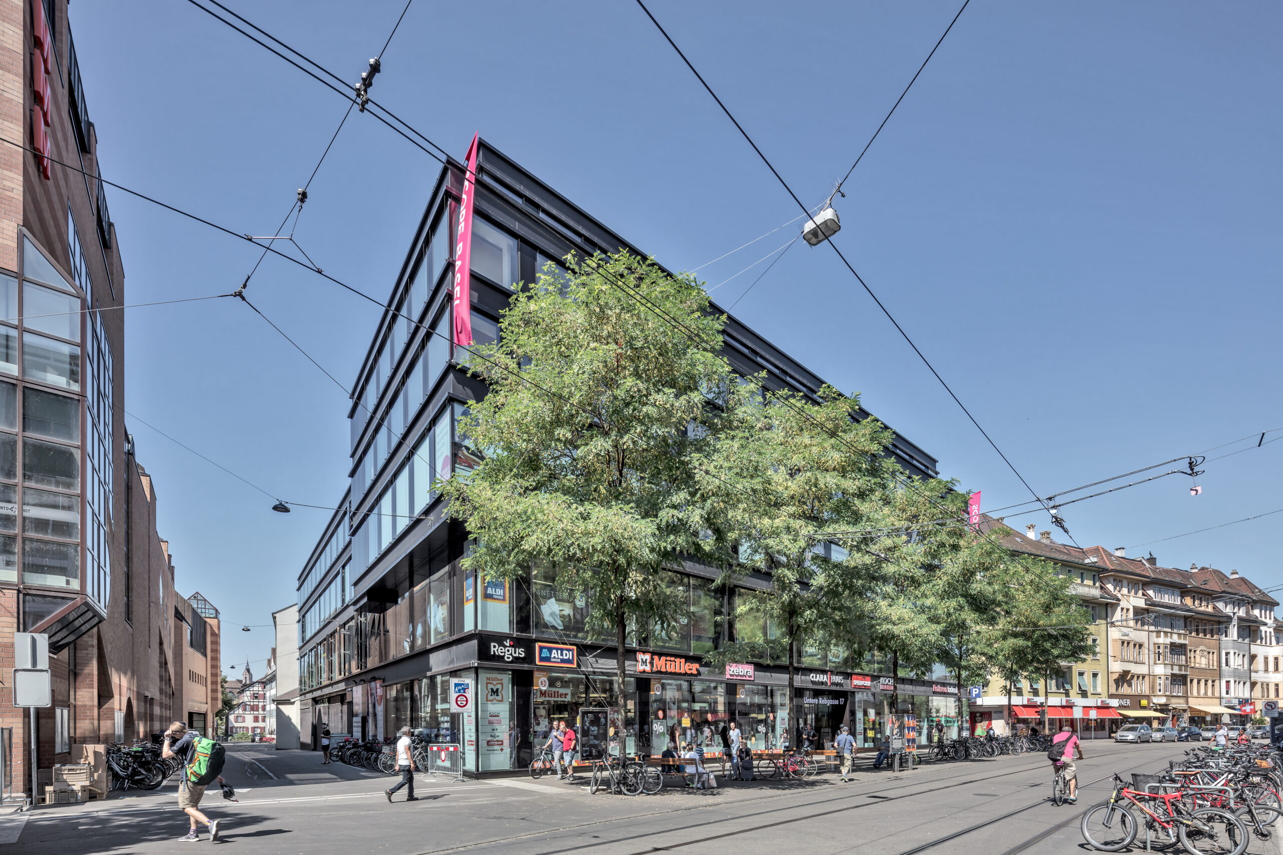 Freie Verkaufsflächen | Clara Huus Einkaufszentrum